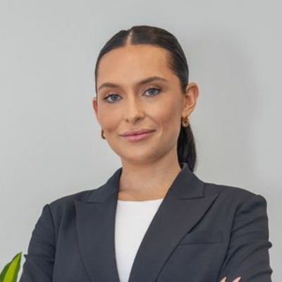 LJ Hooker Terrigal - Natalie Chappell