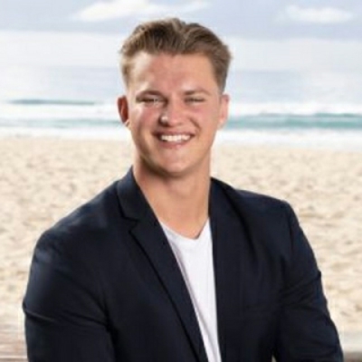 LJ Hooker Broadbeach - Luke Peters