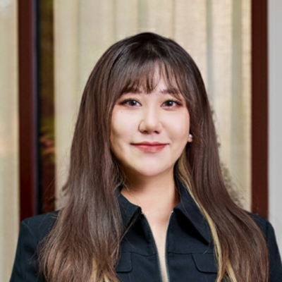 LJ Hooker Canberra City - Selena Wang